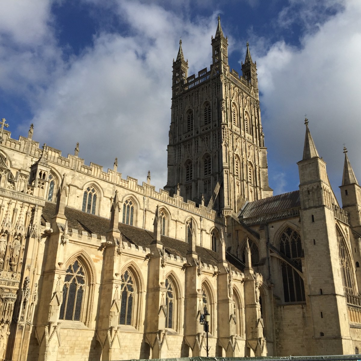 Gloucester Cathedral – A Heavenly Masterpiece – fourteenthcenturyfiend.com